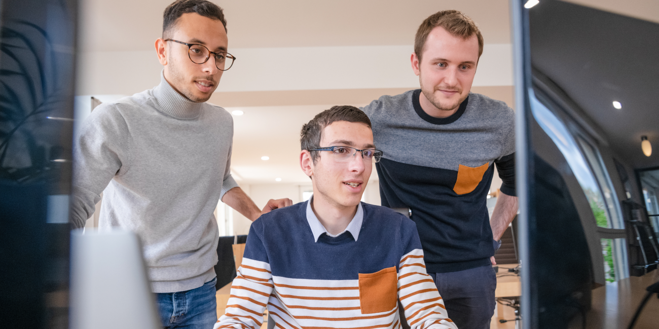 IT Outsourcing services for your company - 860+ profiles available